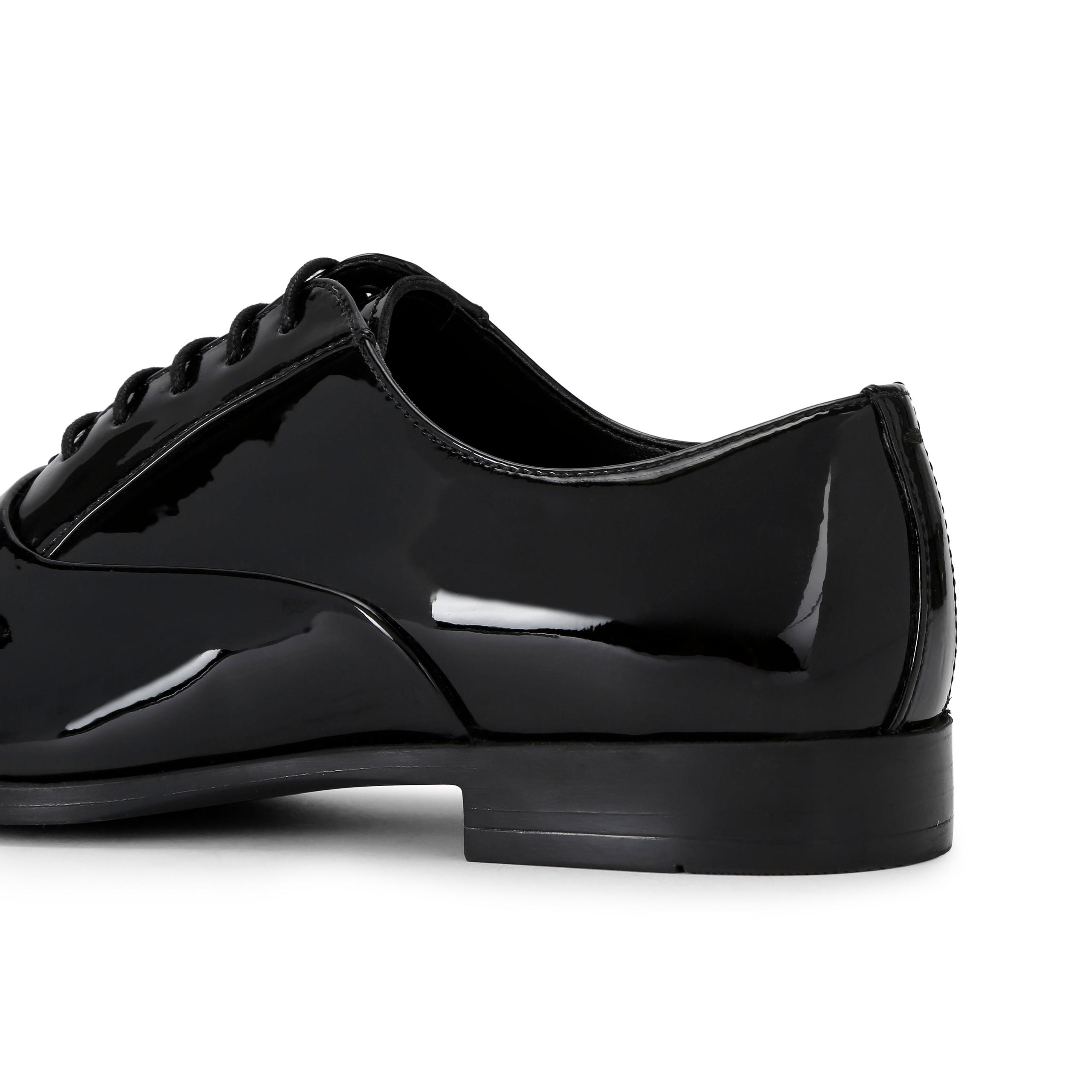 CADE - KG KURT GEIGER Formals